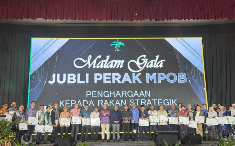 25 YEARS OF MPOB: MyIPO RECEIVES SPECIAL RECOGNITION AS STRATEGIC ...