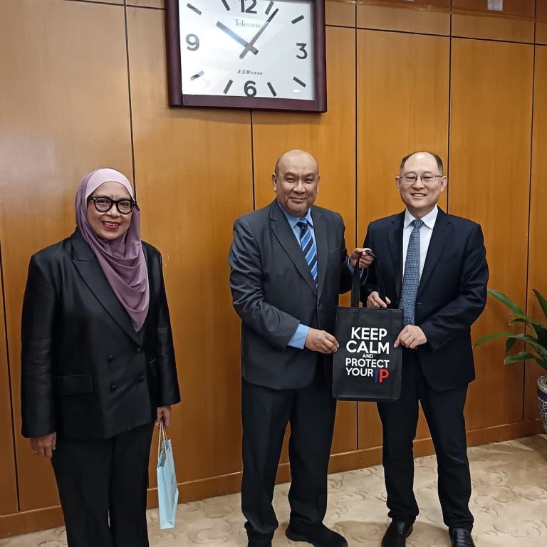 WORKING VISIT BY MYIPO TO CNIPA, BEIJING – The Official Portal of ...